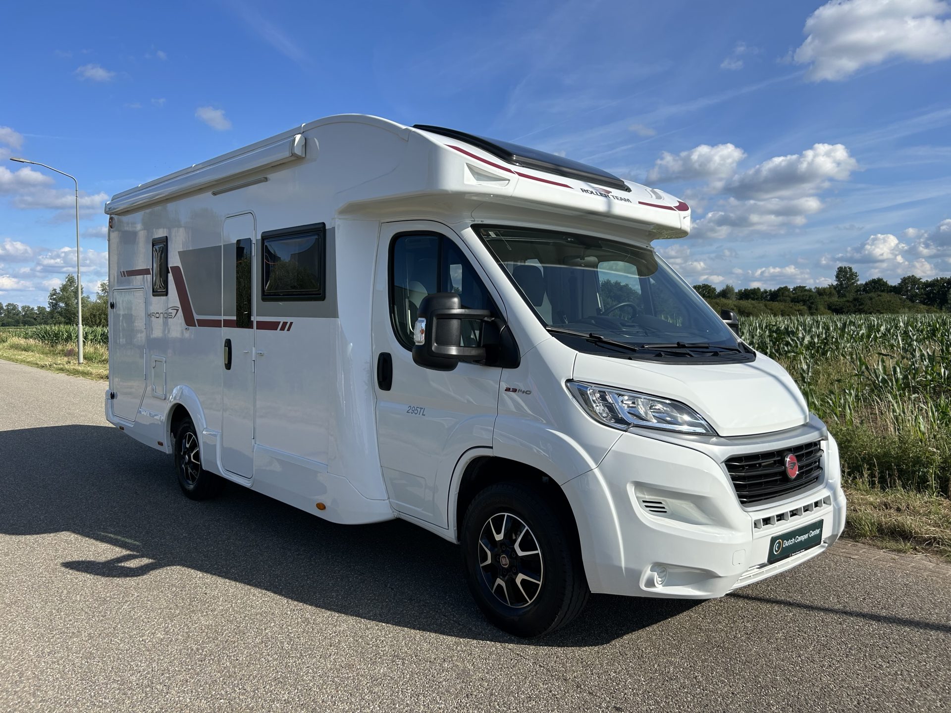 Verkocht - Rollerteam Kronos 295 TL - Dutch Camper Center
